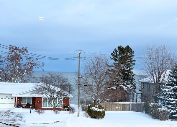 Close To Blue Mountain Sleeps 8+ - Meaford