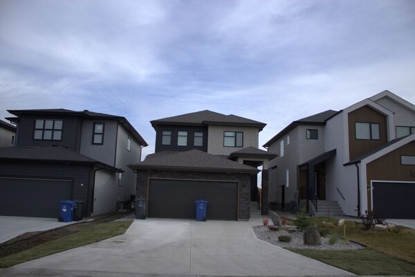 Guest Basement Suite In Winnipeg - Winnipeg