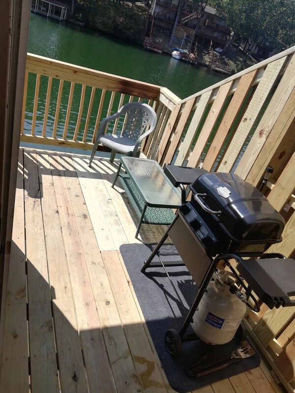 Lake Fun Escape Destination - "Lucky 13" - Hot Springs Village, AR