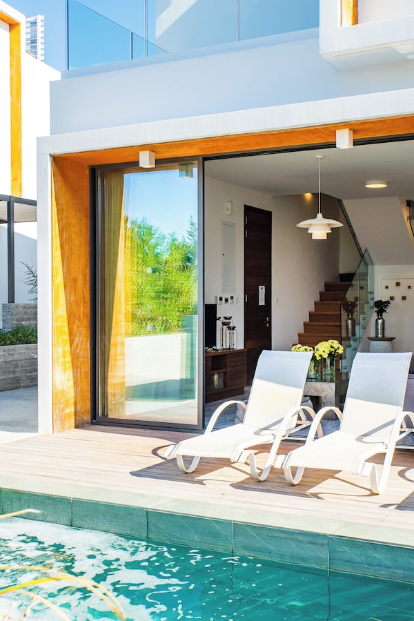 Villa Laurus 2 By Ezoria Villas - Paphos