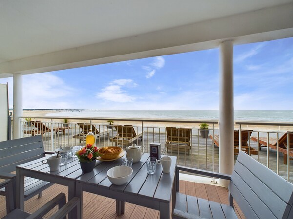Front De Mer - Appartement Pour 12 - Terrasse - La Tranche-sur-Mer