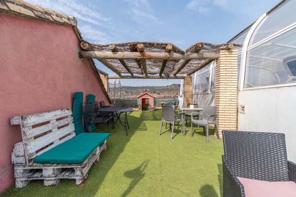 Apartamento 'Las Planeras' Con Vistas A La Montaña, Piscina Compartida Y Wi-fi - Graus