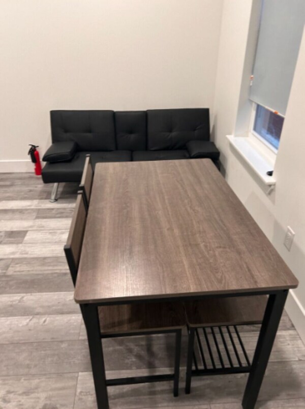 Modern Chic 1-bedroom Apartment  Sleeps 3" - Chester, PA