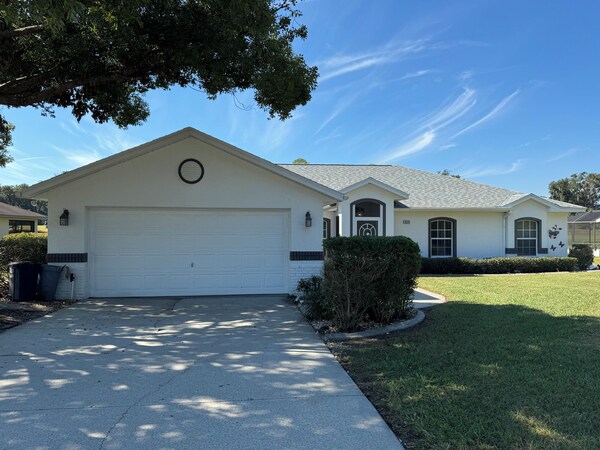Family Friendly 4-bdrm House With Heated Pool On Lakeside Golf Course - Inverness, FL