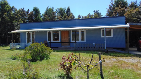 Casa Quillaipe \Ndescanso En La Puerta De La Carretera Austral - Los Lagos