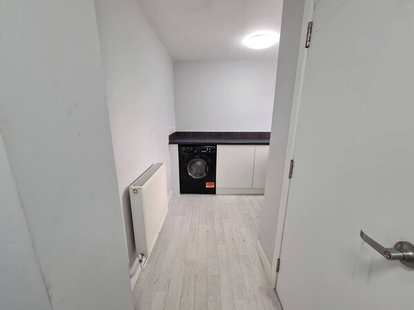 Cozy & Stylish 3-bedroom Home - Glossop