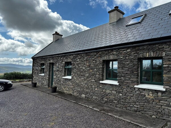 Traditional Stone Cottage With Modern Conveniences - Irlande