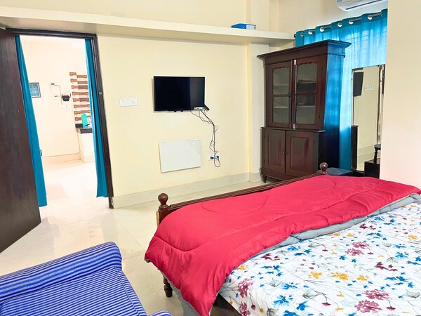 Lakeview Spacious Luxury Suite With Ac, Smart Tv And Free Wifi - Agartala