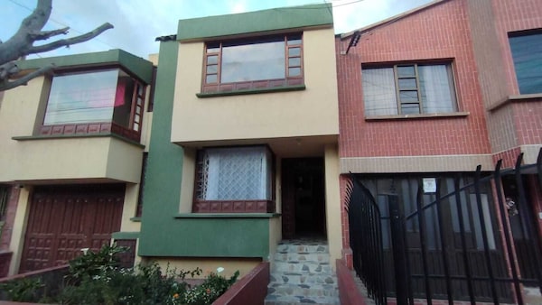 Tu Hogar Lejos De Casa,excelente Ubicación, Excelentes Espacios, Excelente Trato - Duitama