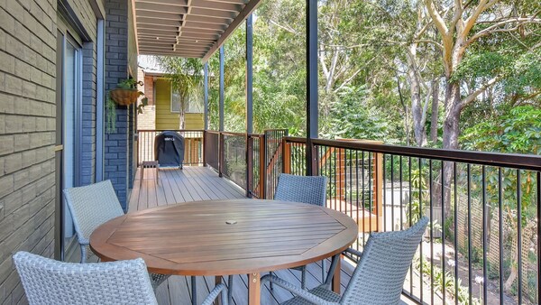 Kookaburras - Stunning Spacious Home - Nelson Bay