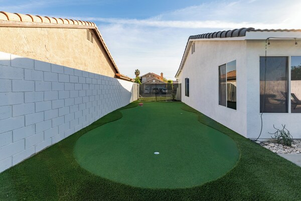 Pool, Hot Tub, Putting Green + Outdoor Lounge | Near Golf + Music | Pacifica Sur - Indio, CA