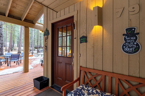 Sm079 |Private Hot Tub With This Cozy Cabin In The Woods Rare 3 Night Minimum - Black Butte Ranch, OR
