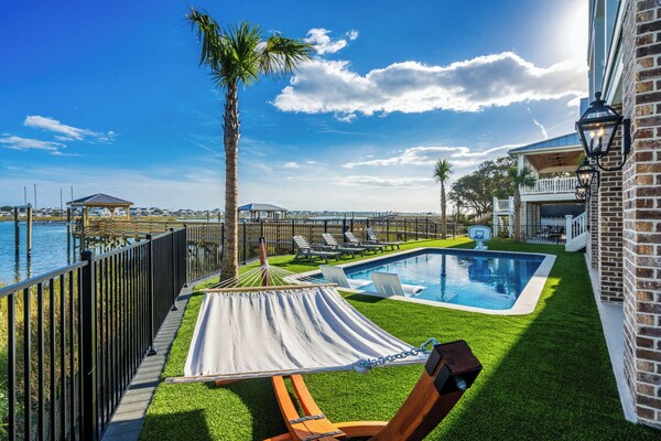 Tysons Corner: Luxe Marsh Retreat With Pool & Game Room - Murrells Inlet, SC
