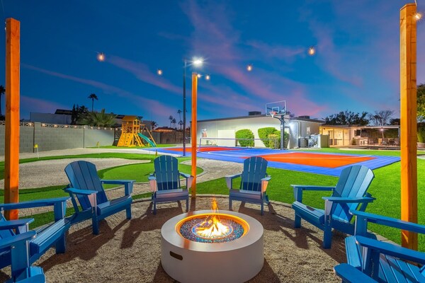 Scottsdale Resort! Pool | Hot Tub | Sports Court | Golf - Paradise Valley, AZ