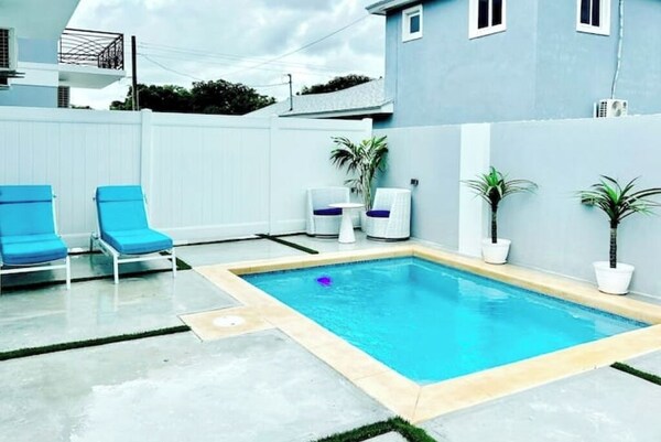 Private Pool Island Retreat.\n\n - Nassau