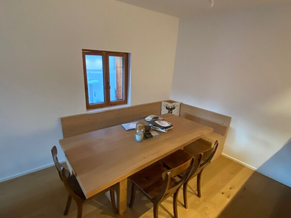 Charmantes Ferienhaus In Tamins Bei Flims - Kanton Graubünden