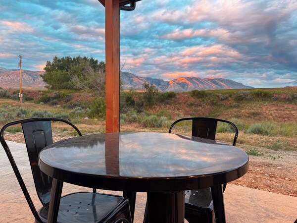 Earhart Cabin At Ever Sky Ranch - Wyoming