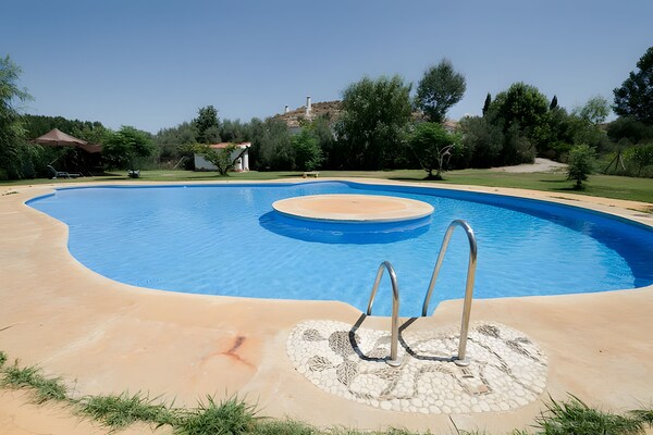 Casa Rural 'La Chumbera' Con Vistas A La Montaña, Wi-fi Y Aire Acondicionado - Guadix