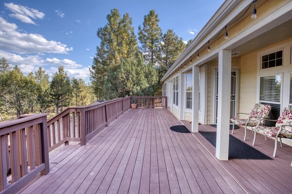Hidden Retreat In The Heart Of The White Mountains - Show Low, AZ