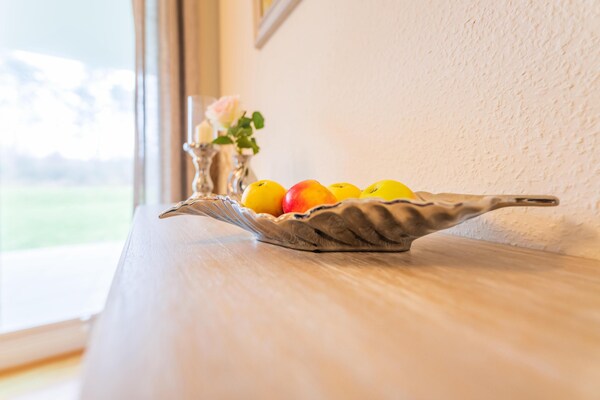 Elegante Ferienwohnung Mit Eigener Terrasse Direkt Am Strand - Putgarten