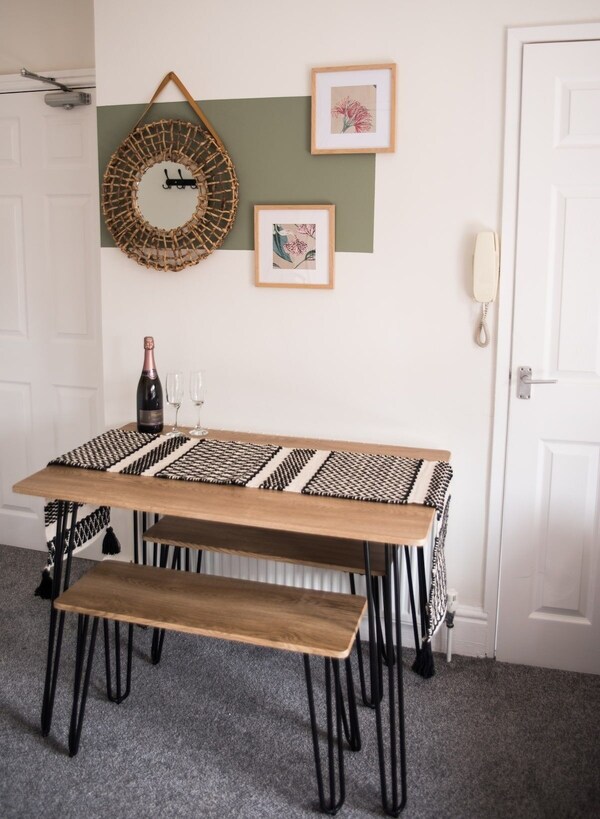 Vance Retreat-7. Luxury Sleeps 3 - Blackpool