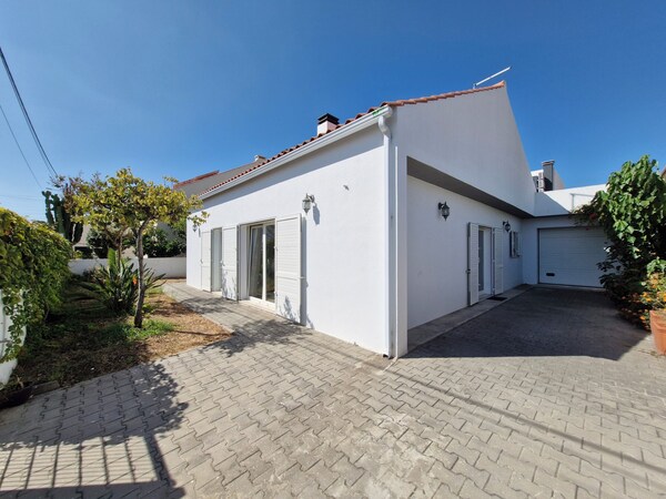 José Mesquita House - Amora