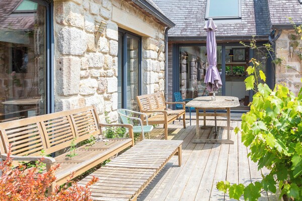 Holiday Home 'Mousterlin Cottage 5pers 200m Plage' With Private Terrace, Garden And Wi-fi - Brittany