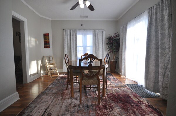 Charming Rustic Retreat 2 Blocks From Mayo Hospital And Bethany College. - Spring Lake, North Mankato
