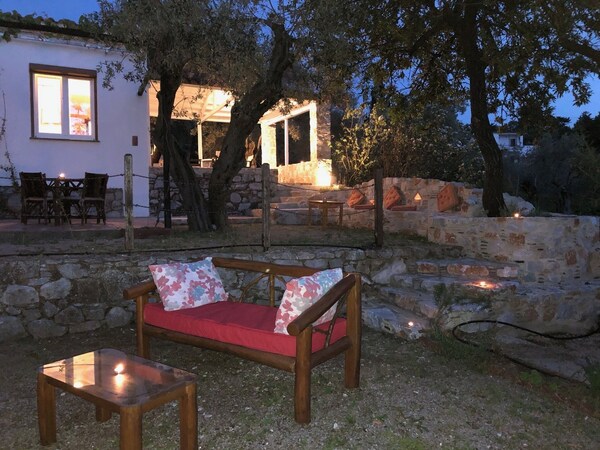 Del & Sol  2   Seaside Semi Detached Cottage. - Greece