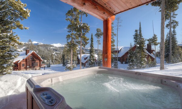 Cozy Log Cabin! Private Deck With Grill And Hot Tub! - Montana