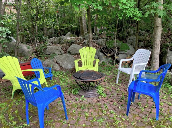 Spacious Eco-friendly Suite With Kitchen On Park - Halifax