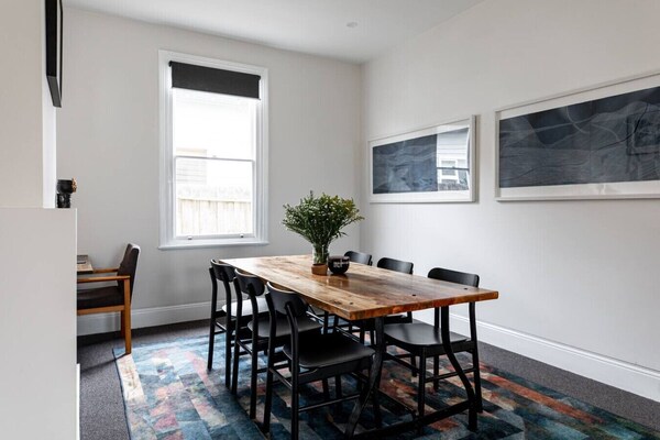 Evie's Cottage, Charming With Modern Comforts - Launceston