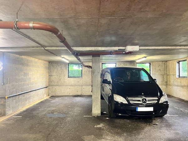 Quiet 2-bed W/ Gated Parking In Hatfield - St Albans