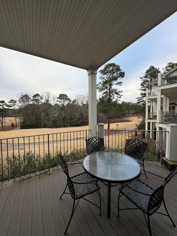 New Listing!! #9 Golf-front 2bedroom Condo!! - Southern Pines, NC