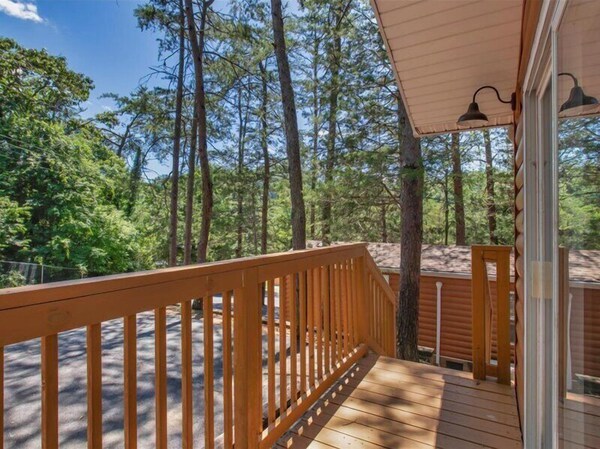 Beautiful Cottage With Breathtaking View - Pigeon Forge, TN