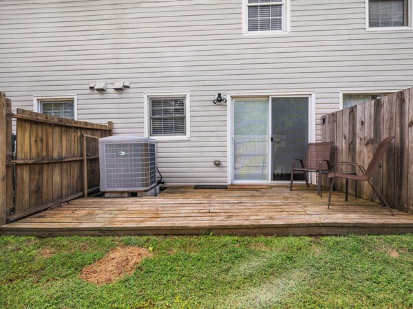 Relaxing Stay In The Heart Of Cary - Cary, NC