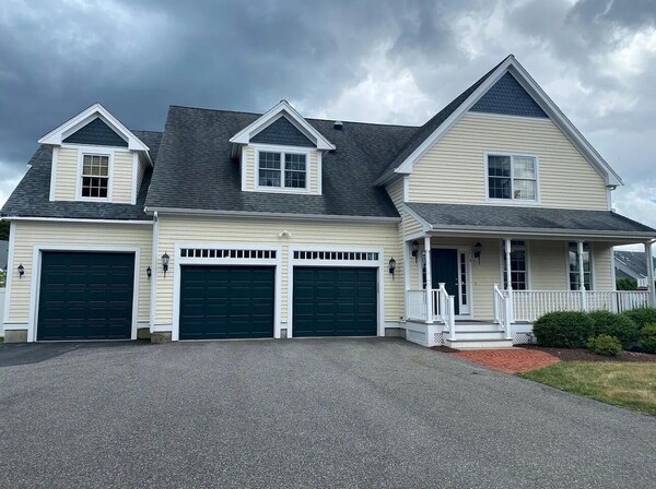 Charming 4-bedroom House With Wifi, Ac In Amazing Foxborough - Foxborough, MA