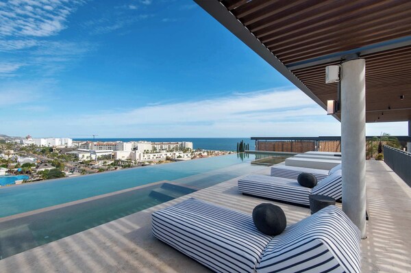 Punto Nima:  Apt Con Vista Al Mar Y Alberca - San José del Cabo