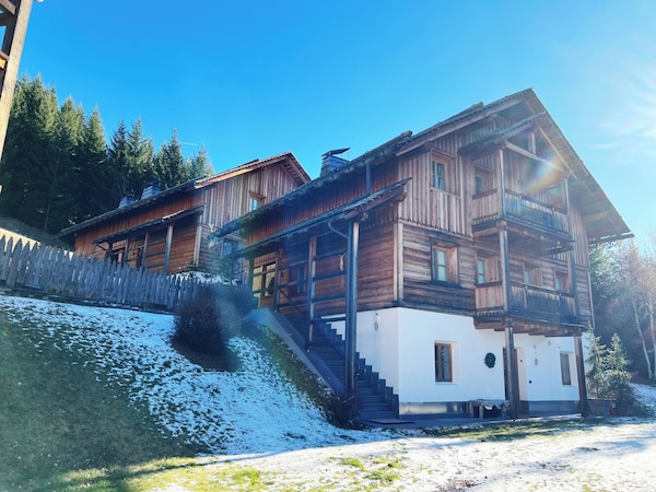 Adults Only - Cozy Apartment In The Dolomites - Corvara in Badia