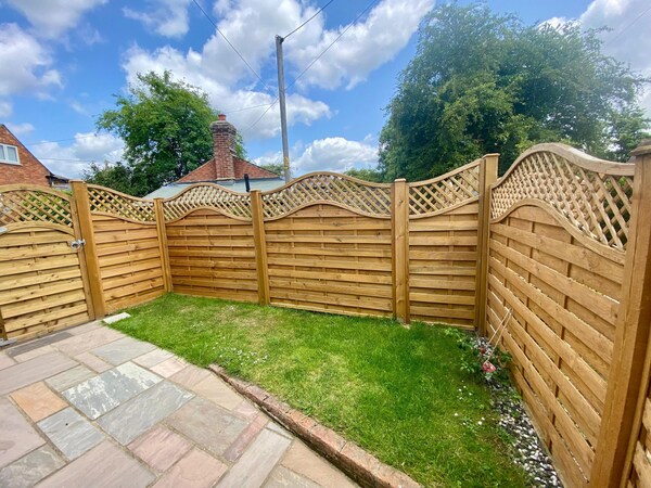 Cottage Set In The Heart Of Award-winning Village - Tenterden