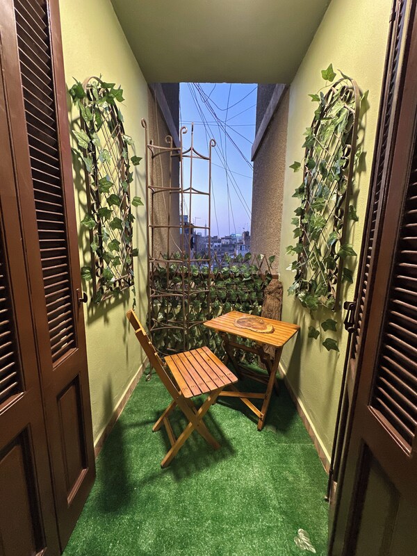 Charming 2-bedroom Apartment With Wifi,ac In Tranquil Cairo Governorate.crdt-g11 - Kairo