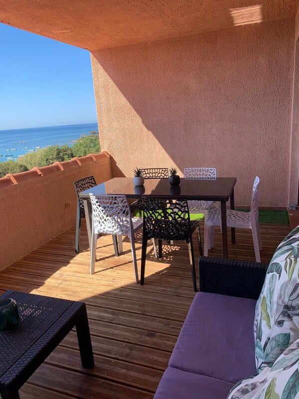 Apartment With Splendid Sea View At Les Sanguinaires - Ajaccio