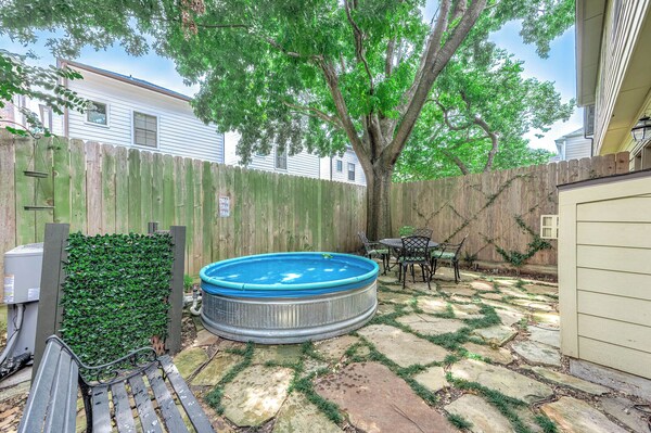 Updated Home, Zen Vibe, 3br W Cowboy Pool - 休斯敦
