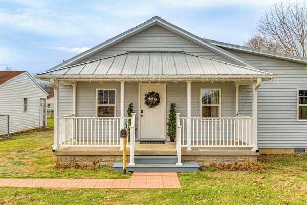 17 Mi To Brookville Lake: Home W/ In-unit Laundry - Connersville, IN