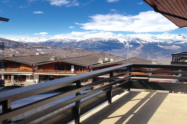 Apartment In Veysonnaz With Private Pool - Nendaz
