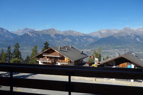Bonito Apartamento Cerca Del Telesquí - Sion