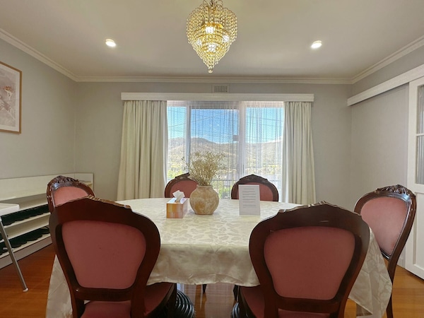 All-seasons Comfort - Close To Cbd & Air Port - Hobart