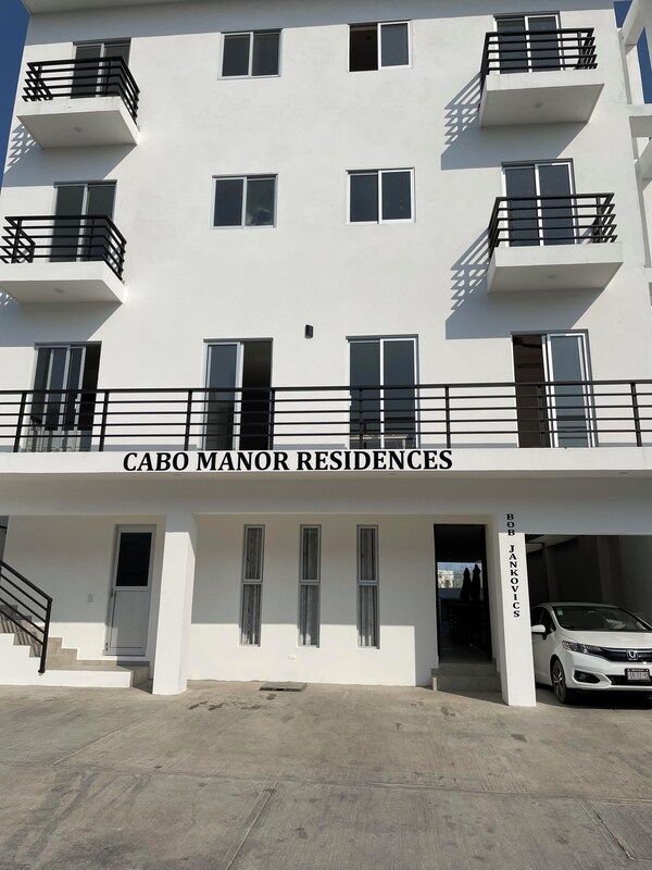 Cabo Manor - Boutique Condo Hotel - Cabo San Lucas