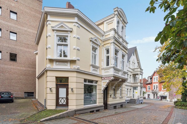 Wohnliebe2-zentrale & Stylish Apartment With Box-spring Bed & Fully Equipped Kitchen - Minden