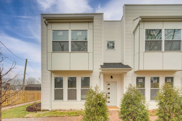 Townhome < 5 Mi To Naperville & Morton Arboretum - Outdoor Water Park, Woodridge
